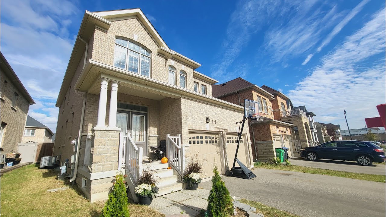 Credit Valley Brampton West Detached Home on Parity Rd - YouTube