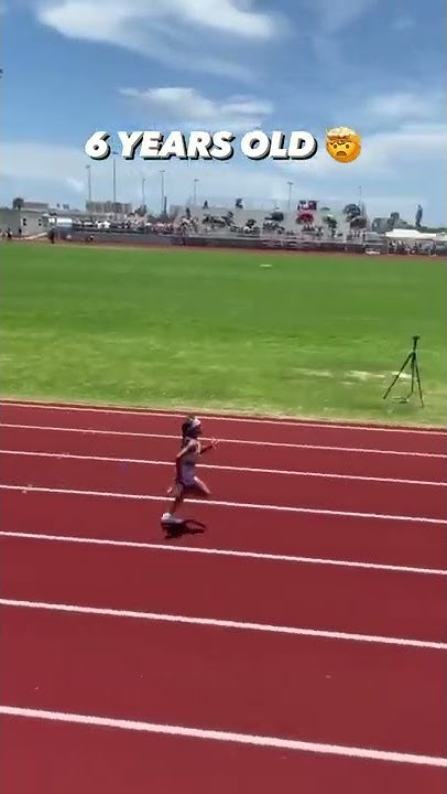 6 year old 100m 16.79 - YouTube