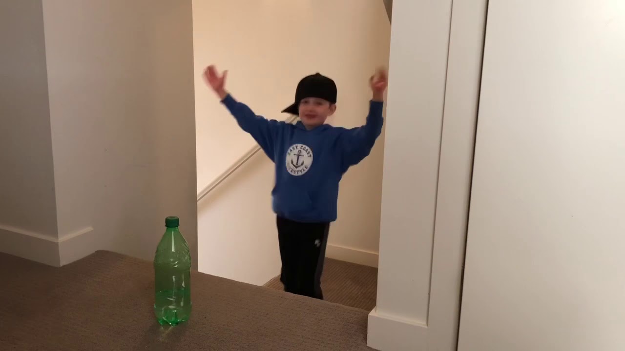 ‼️AMAZING KID Bottle Flips‼️ Must See😱 - YouTube