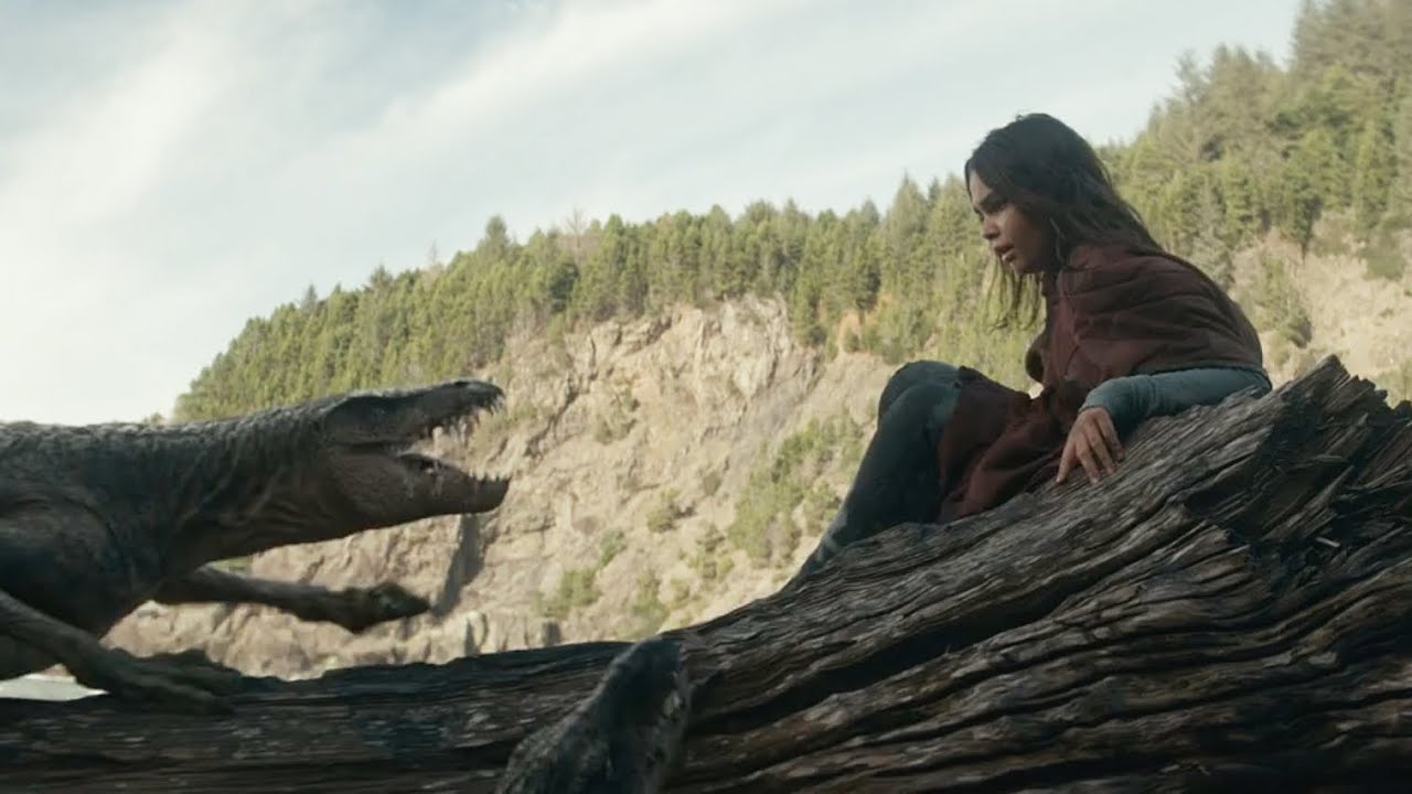 65 movie : Adam Driver saves the girl scene HD - YouTube