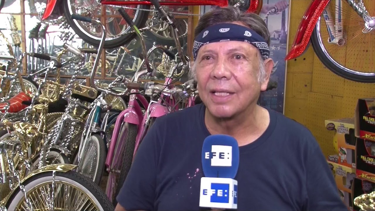 El mexicano Manny Silva, el padrino de los "Lowriders" en EU - YouTube
