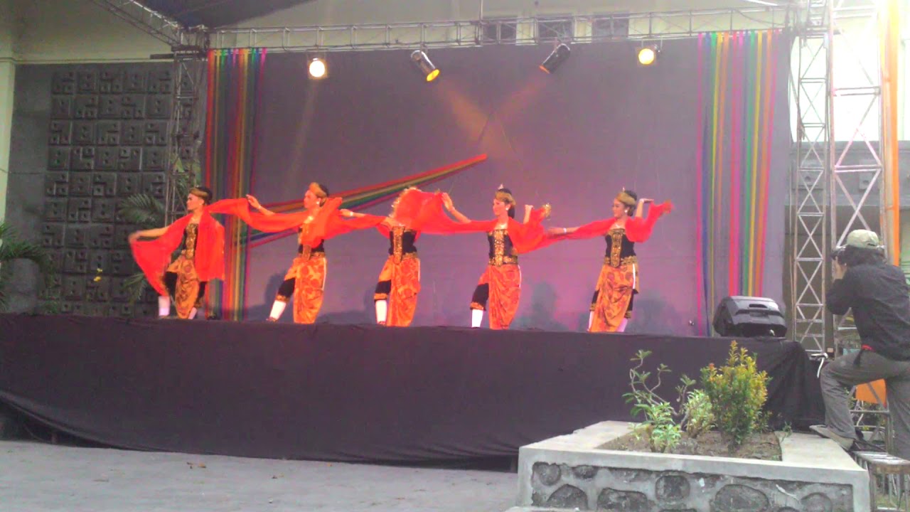 Tari Beskalan - YouTube