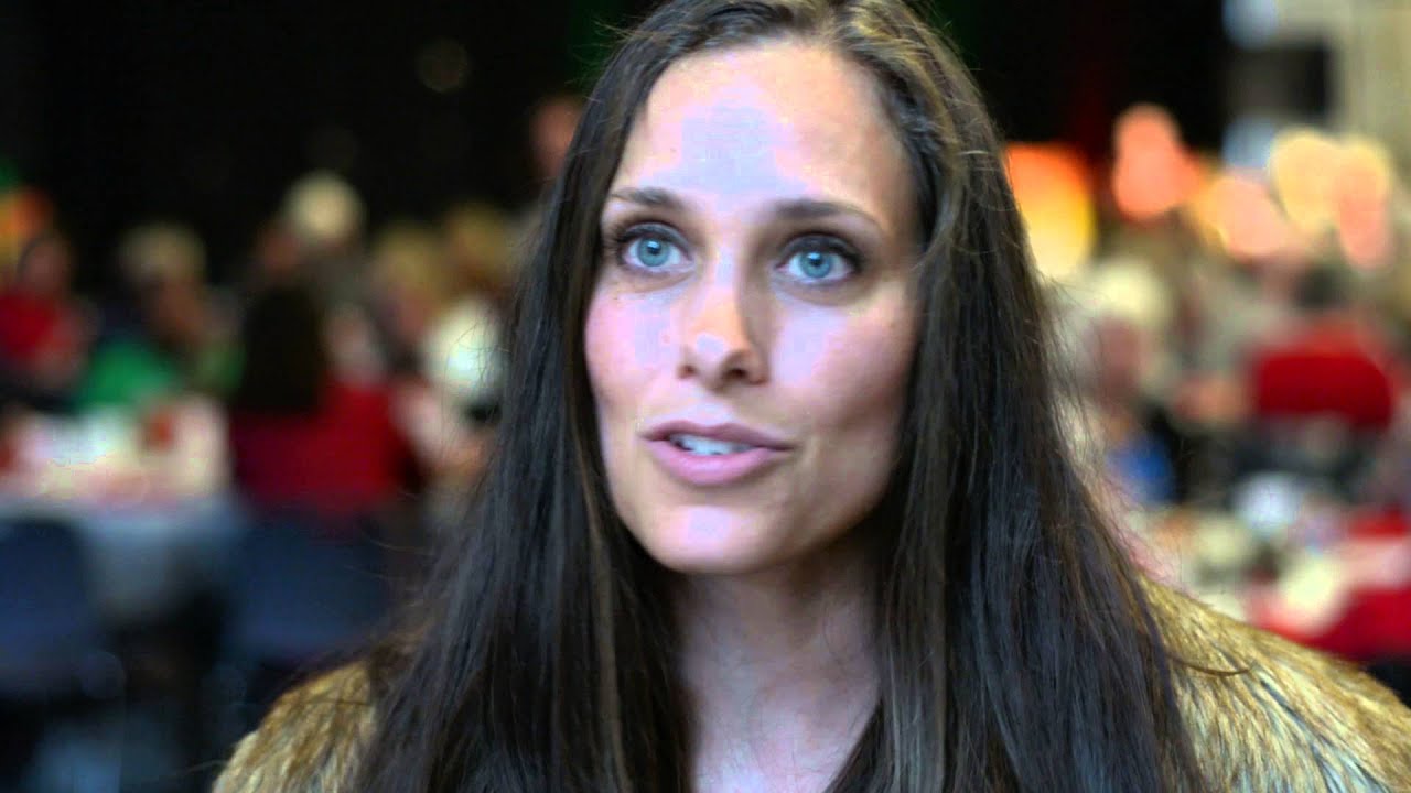 Key of Hope Choir visits Fenton - YouTube