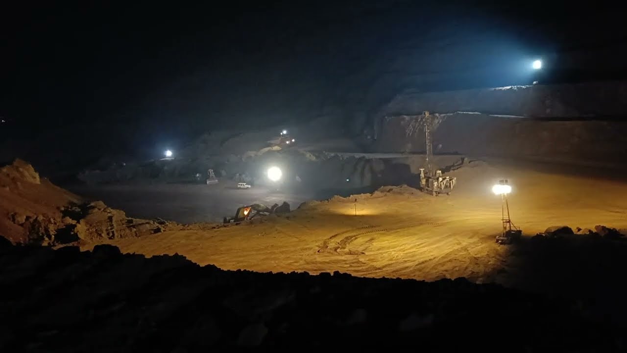 Iron ore mining at night with poor visibility ll heavy equipment ...