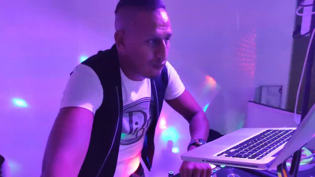 Inside Story : DJ KDR - quand les Platines prend feu🔥🔥🔥 MegaMix live du ...