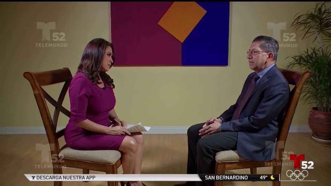 Enot Rubio Entrevista a Telemundo la Periodista es su amiga - YouTube