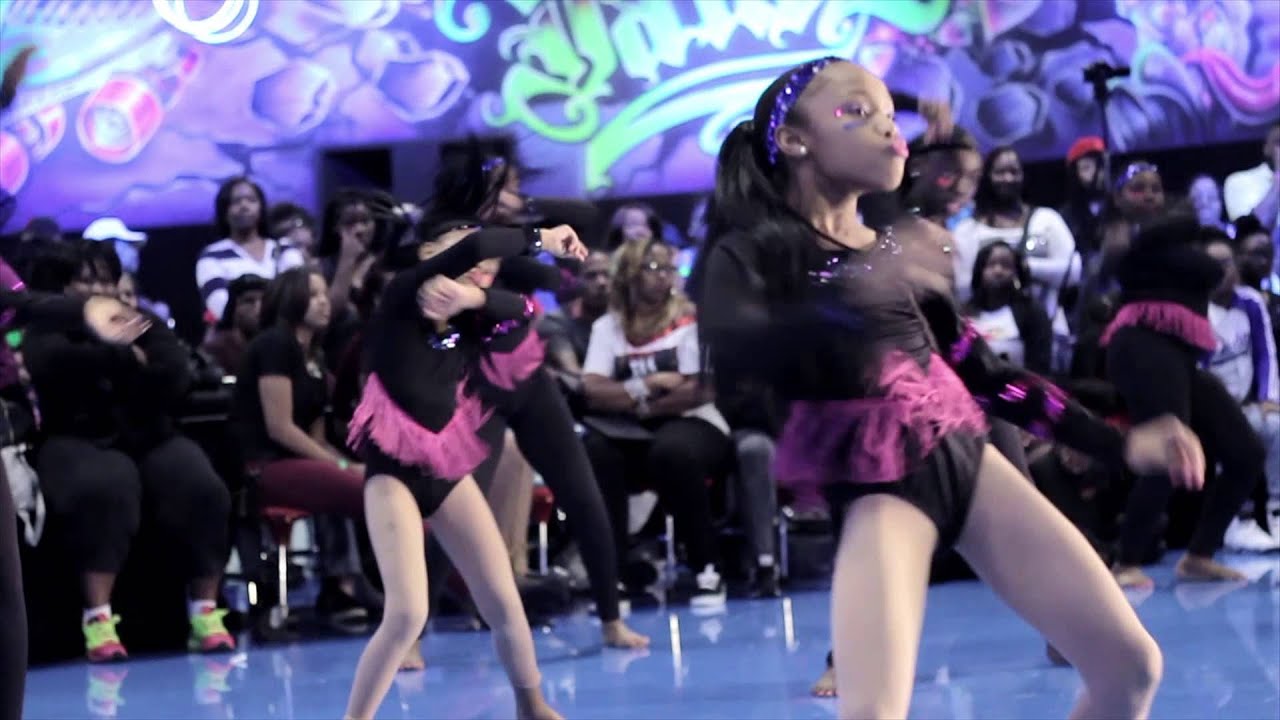 3D vs Magic City Bellez vs Blazin Cheetahs - YouTube