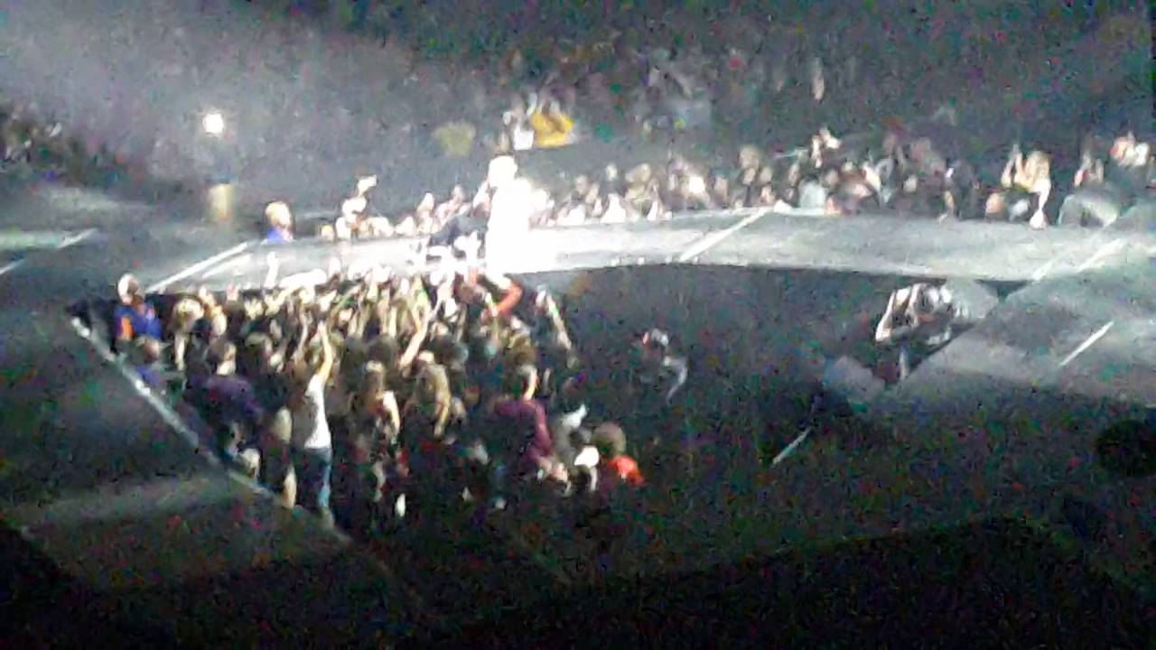 Justin Bieber Purpose Live O2 Arena 11/10/16 - YouTube