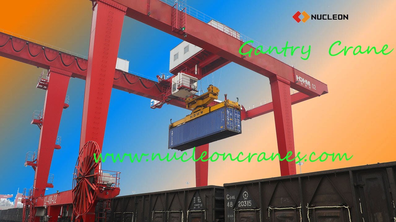 Gantry Crane Loading and Unloading Containers - YouTube