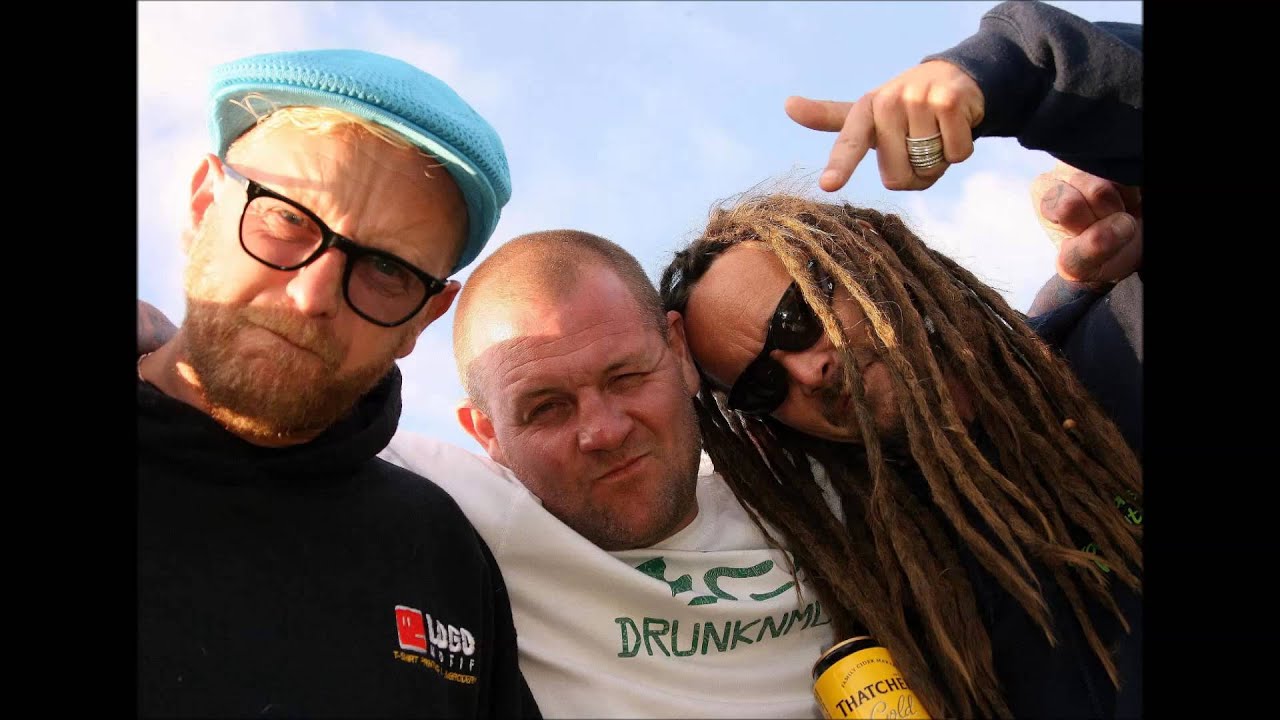 The Inbredz - What a Night - YouTube