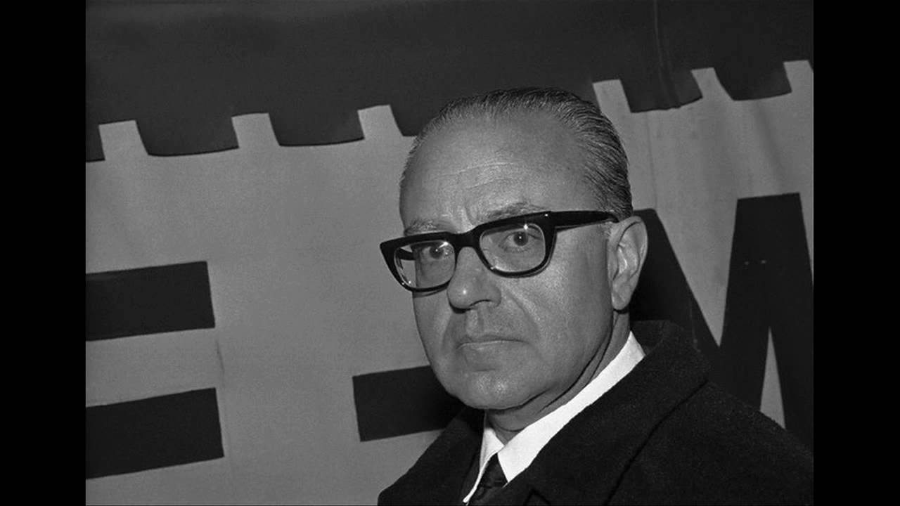 Ginastera, Octaves Stephen Shevlino, Piano - YouTube