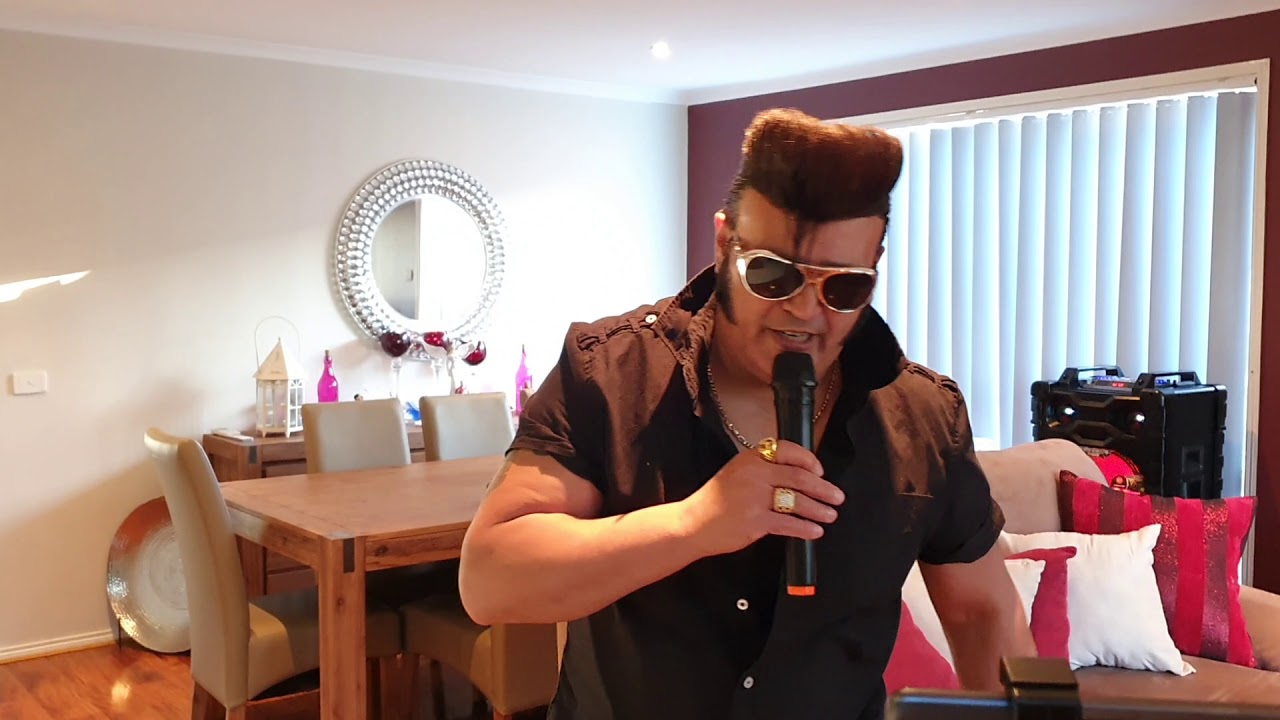 Kiss me quick - YouTube