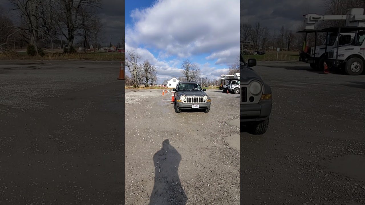 How to fail a Maneuverability driving test. - YouTube