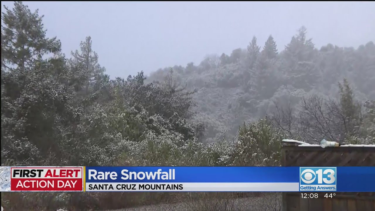 Santa Cruz Mountains sees rare snowfall - YouTube