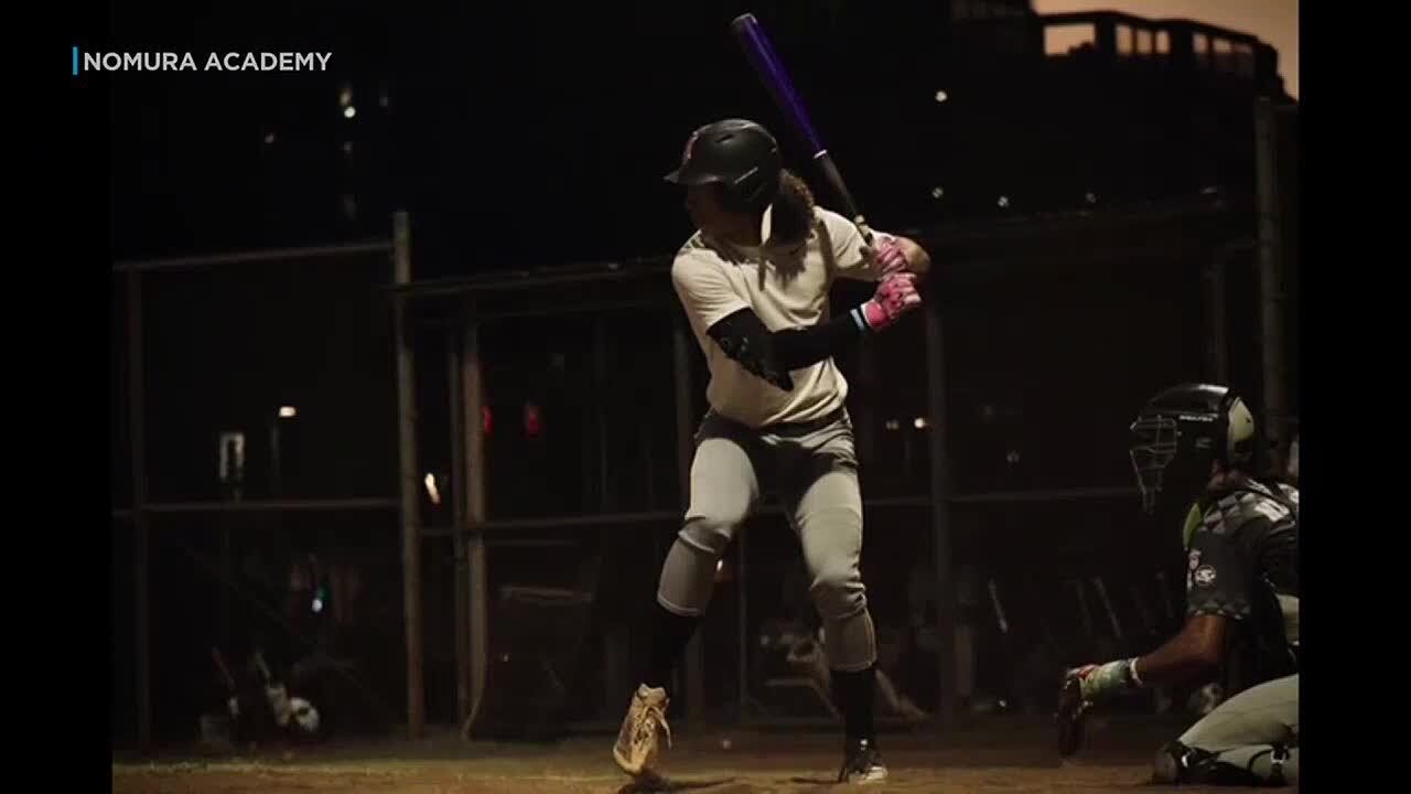 Sunday Night Baseball showcases rising talent in Hawaii - YouTube