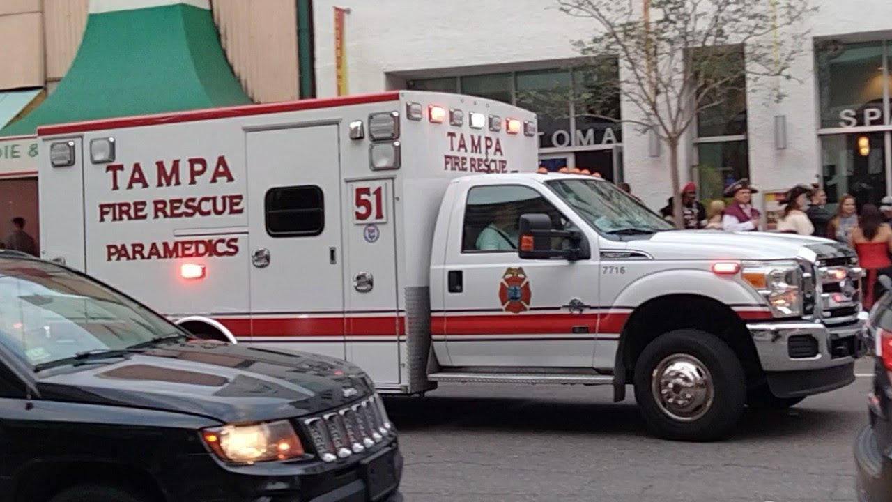 Tampa Fire Rescue Rescue 51 Responding Code 3 (1/28/23) - YouTube