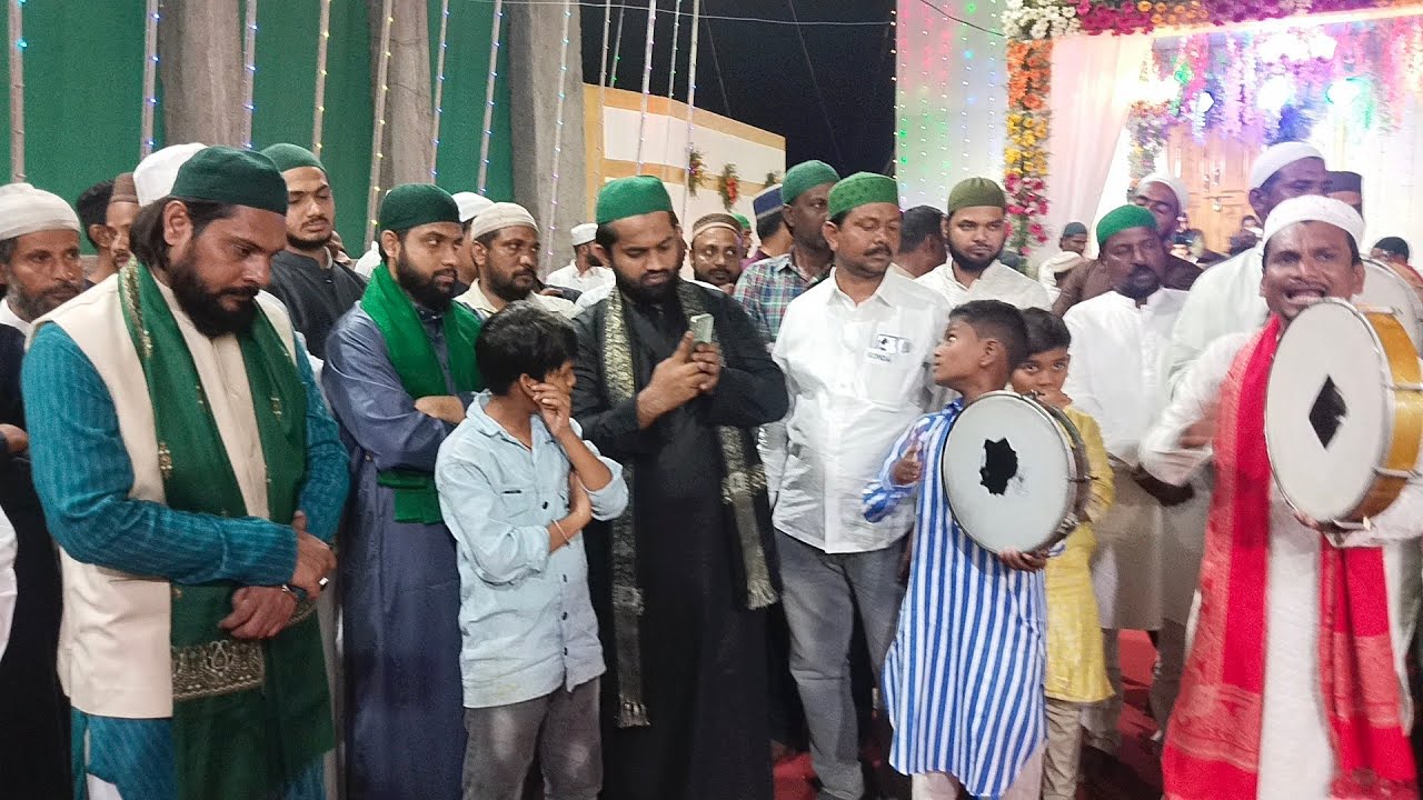 MAI TORE CHARAN LAGI RE || HAZRAT UBAID BABA SAHEB || - YouTube