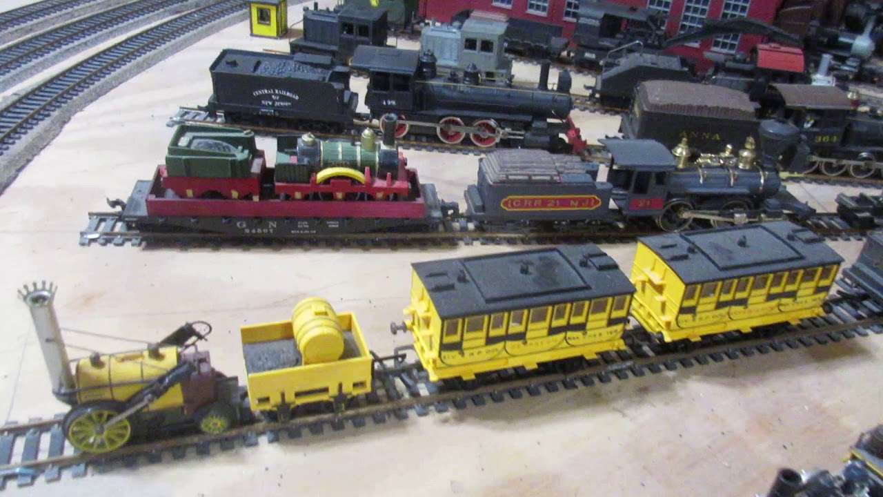 LL PRR SD9, Athearn B&O freight trains - YouTube