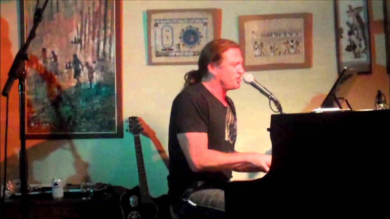 Andy Hill & Renee Safier House Concert Promo Video - YouTube