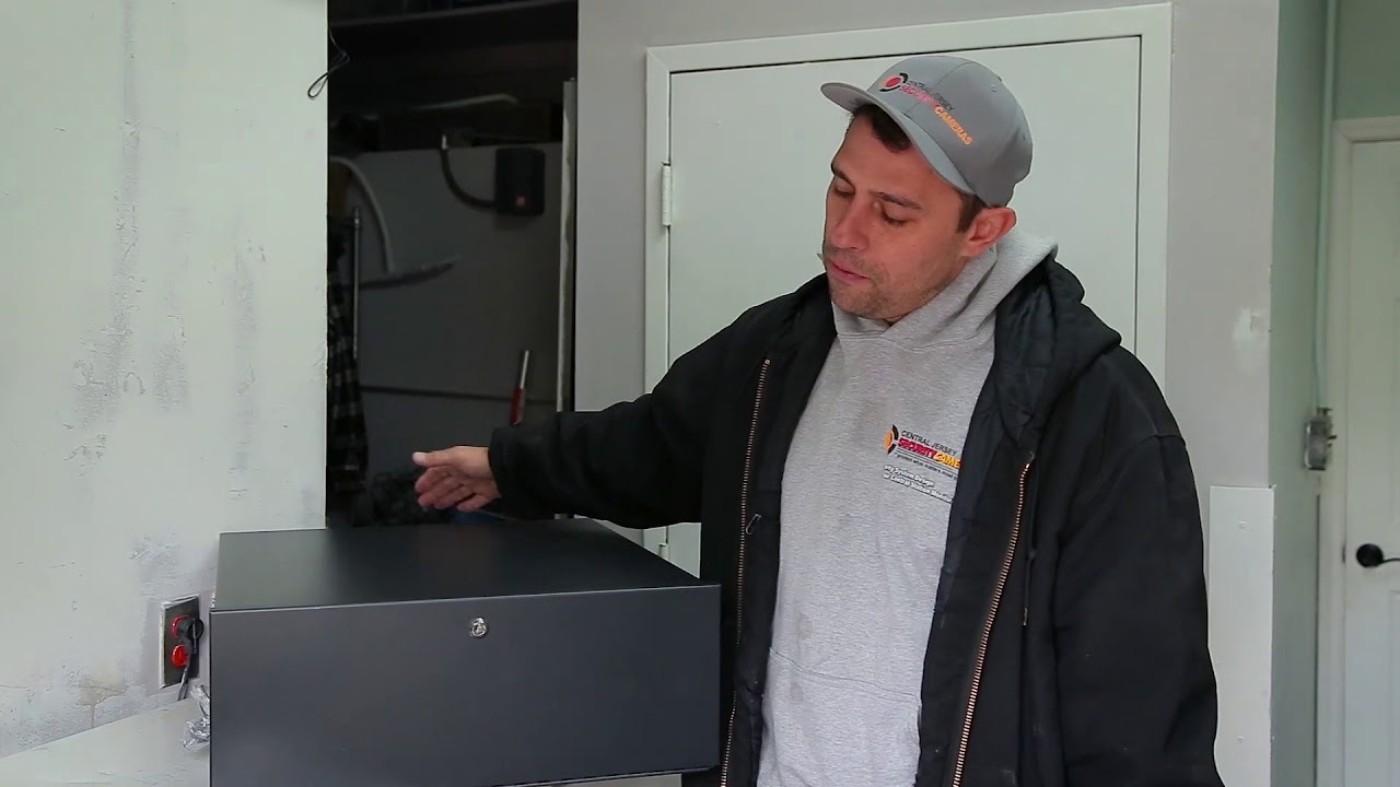 DVR / NVR Lock Box CCTV Installation | Tech in the Field - YouTube
