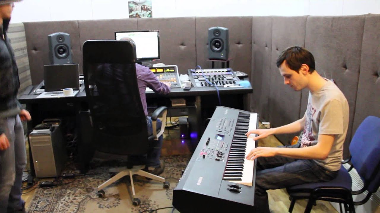 Alex Calancea Band in studio (faze hazlii) - YouTube