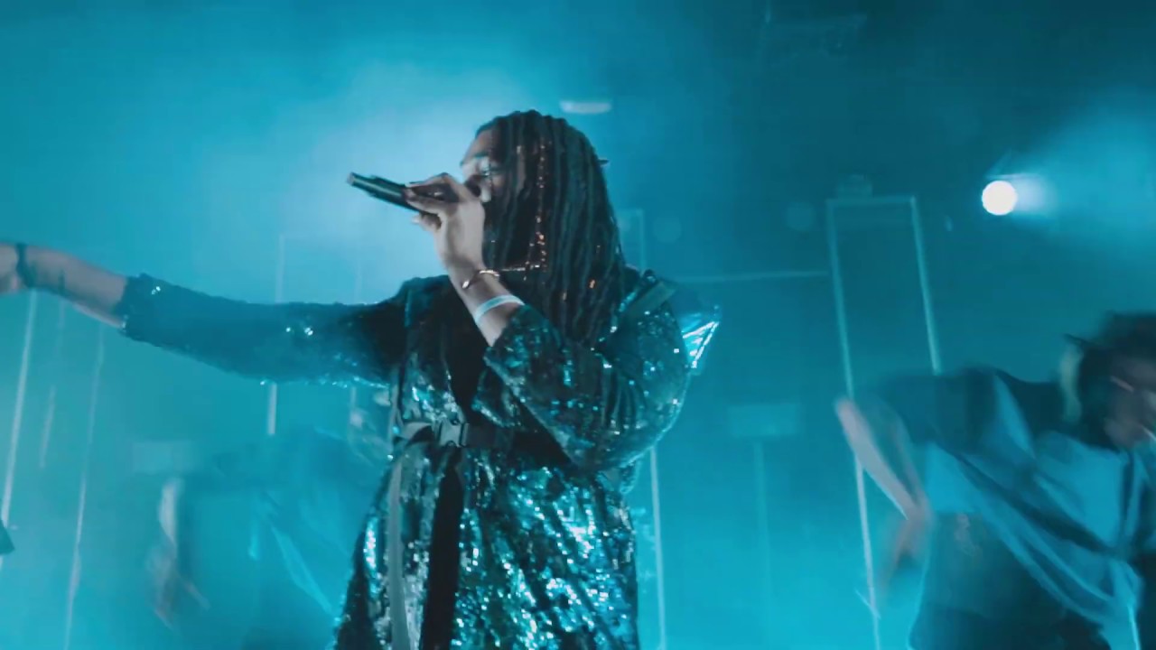MNEK - Correct (Live in London) - YouTube
