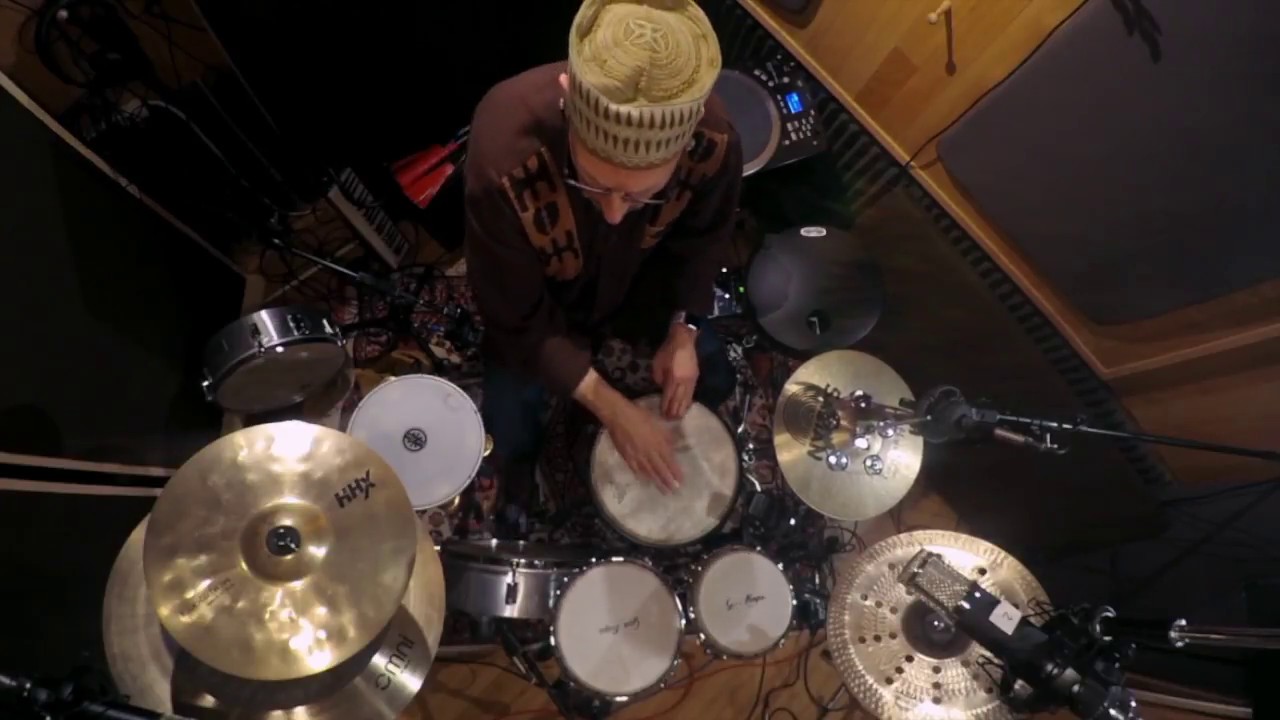 World Percussionist: Tom Teasley performs "Hands Down" - YouTube