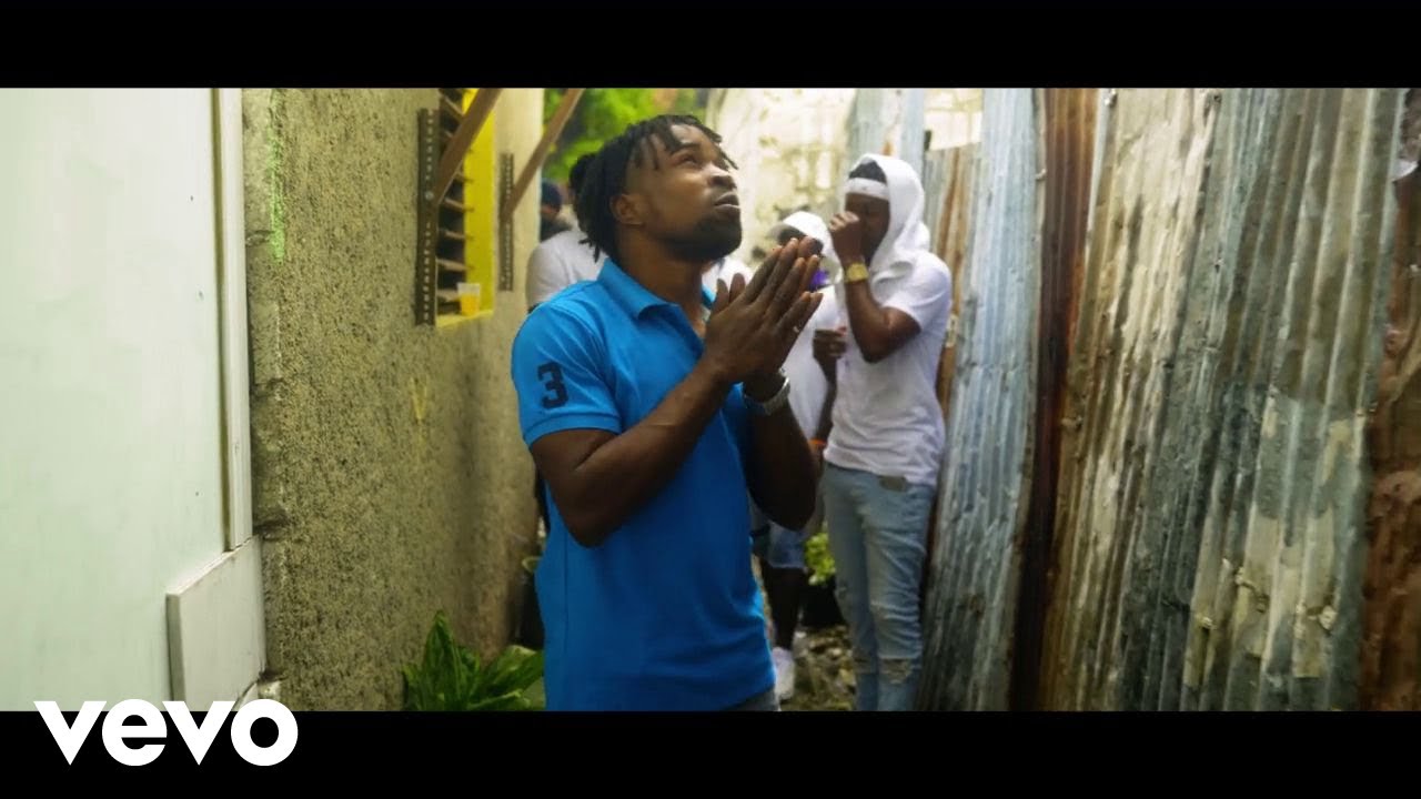 King Aseer - World (Official Music Video) - YouTube