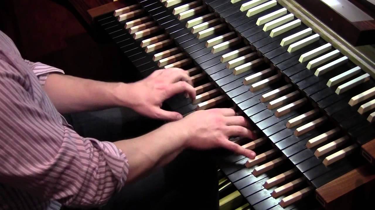 Jonathan Ryan's début recording: A Cathedral's Voice - YouTube