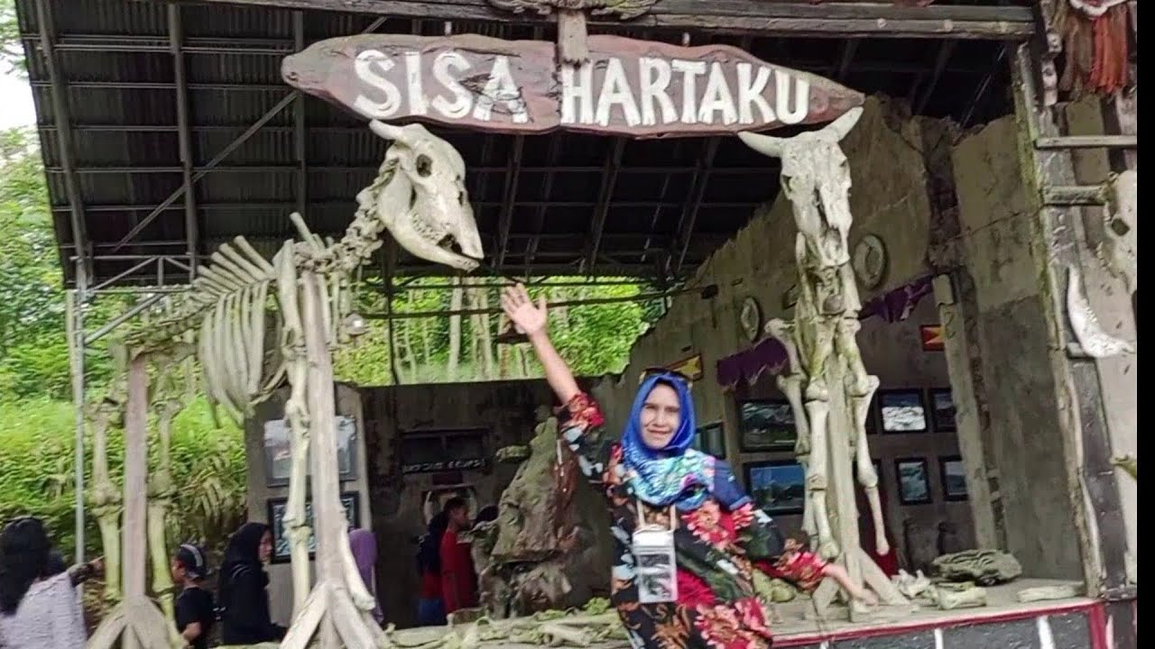 Museum Mini Sisa Hartaku Gunung Merapi. - YouTube