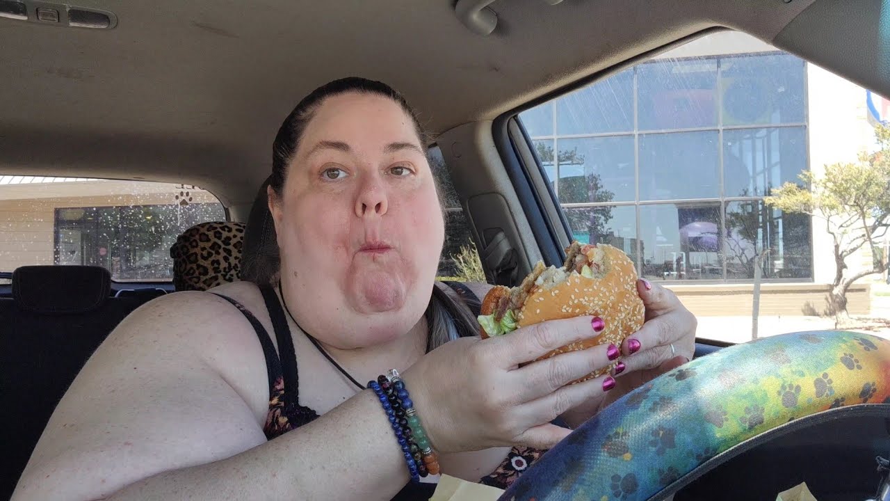 Fatty Approved? Burger King Steakhouse whopper and jalapeno cheddar ...