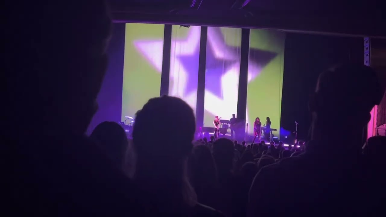 MARINA - Pink Convertible (live debut at the Orpheum Theater ...