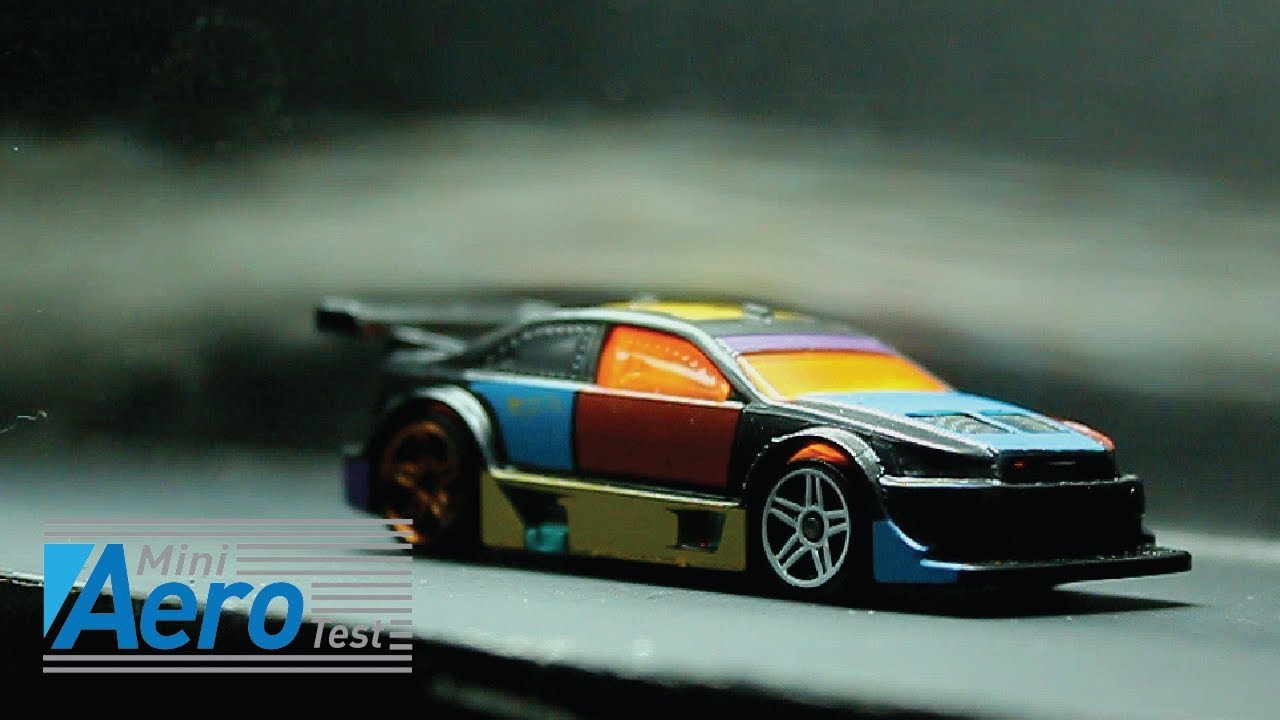 Amazoom | Hot Wheels - YouTube