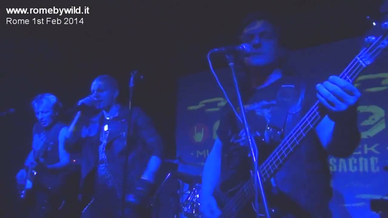 Crying Steel - Raptor (Live Closer 01-02-2014) - YouTube