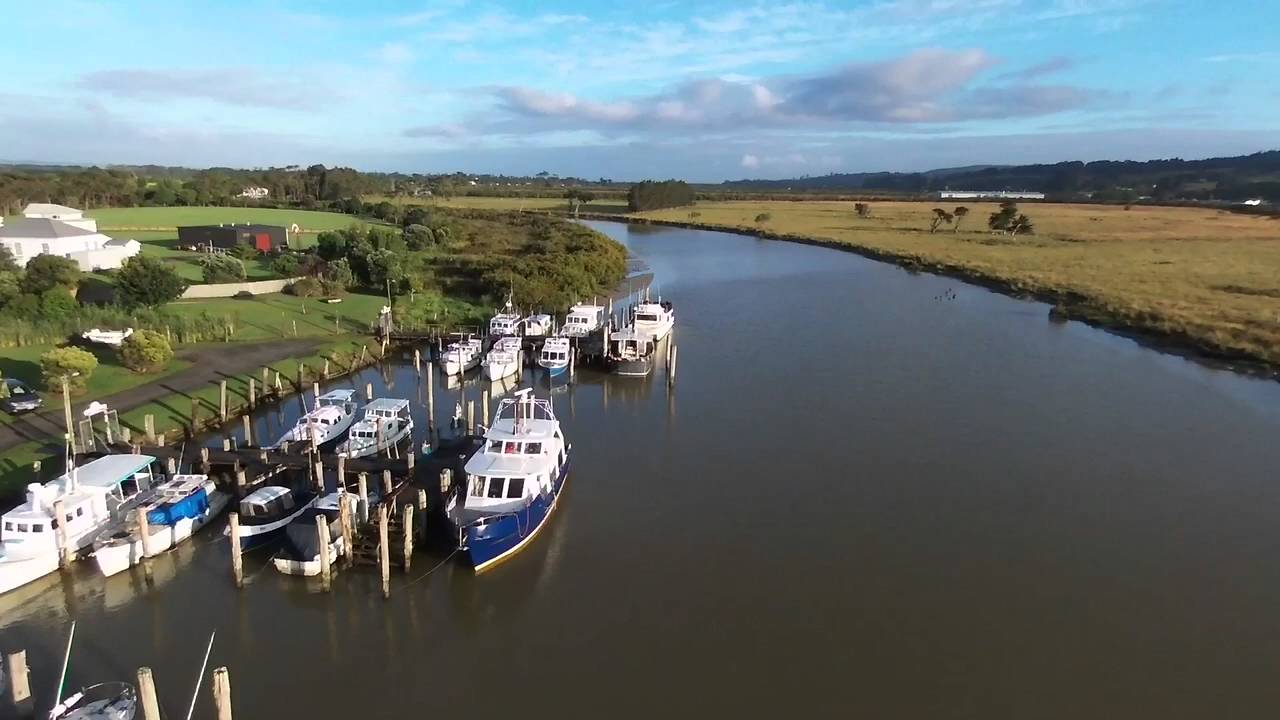 Kaipara River Helensville - YouTube
