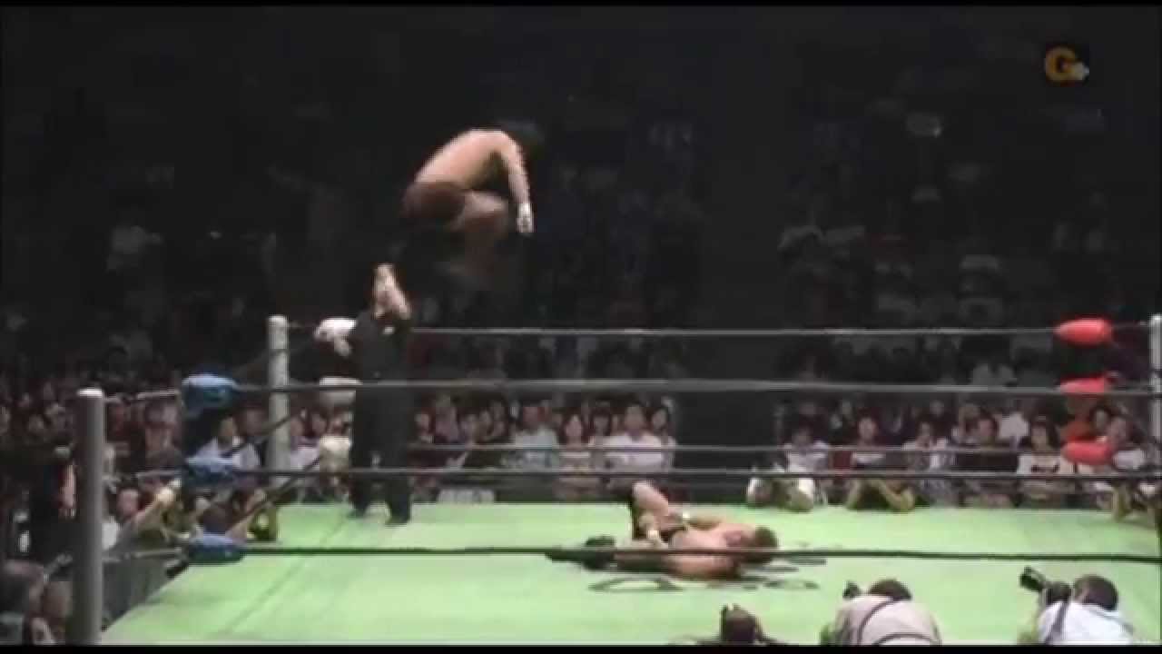 Hideo Itami (Kenta) - Diving double foot stomp - YouTube