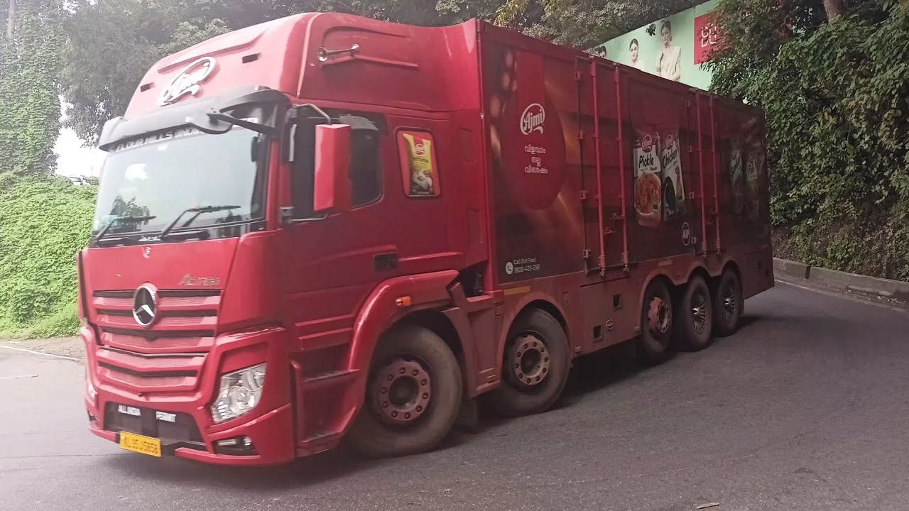 Ajmi Heavy Truck And Ksrtc Turning First Hairpin Bend Thamarassery Ghat ...