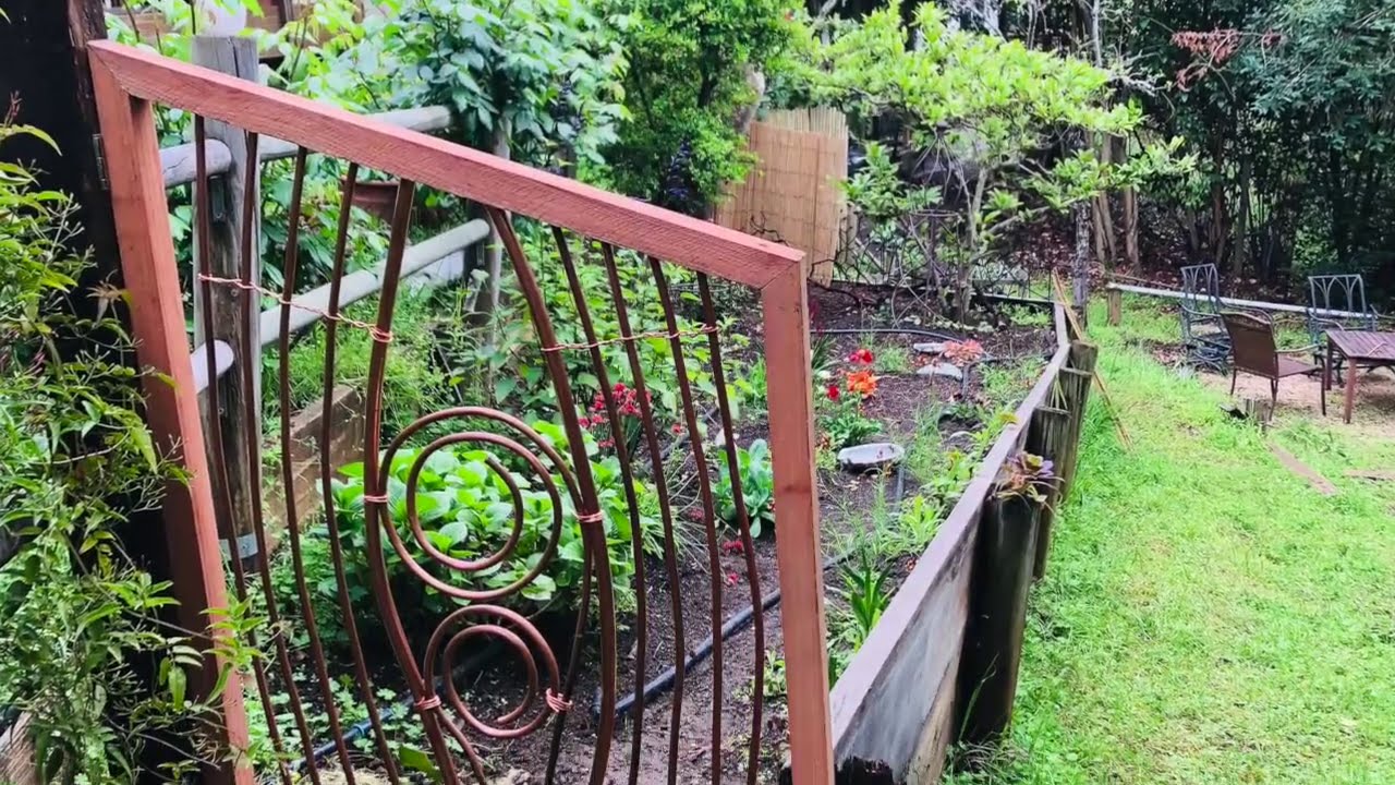 Building a Copper Pipe Gate - YouTube