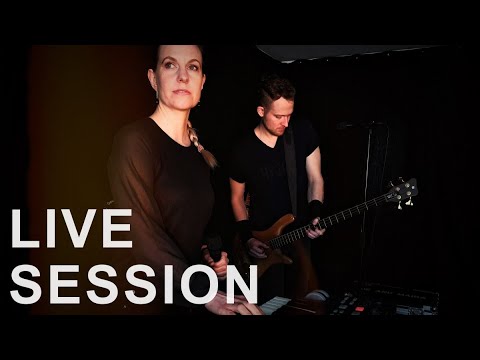 ME AND MARIA - Stille dage (Live Session, 2022) - YouTube