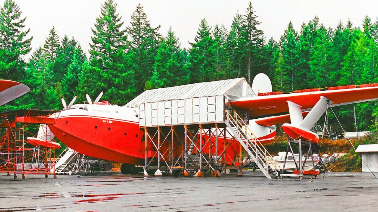 Why were only SEVEN Martin JRM Mars airplanes built? - YouTube