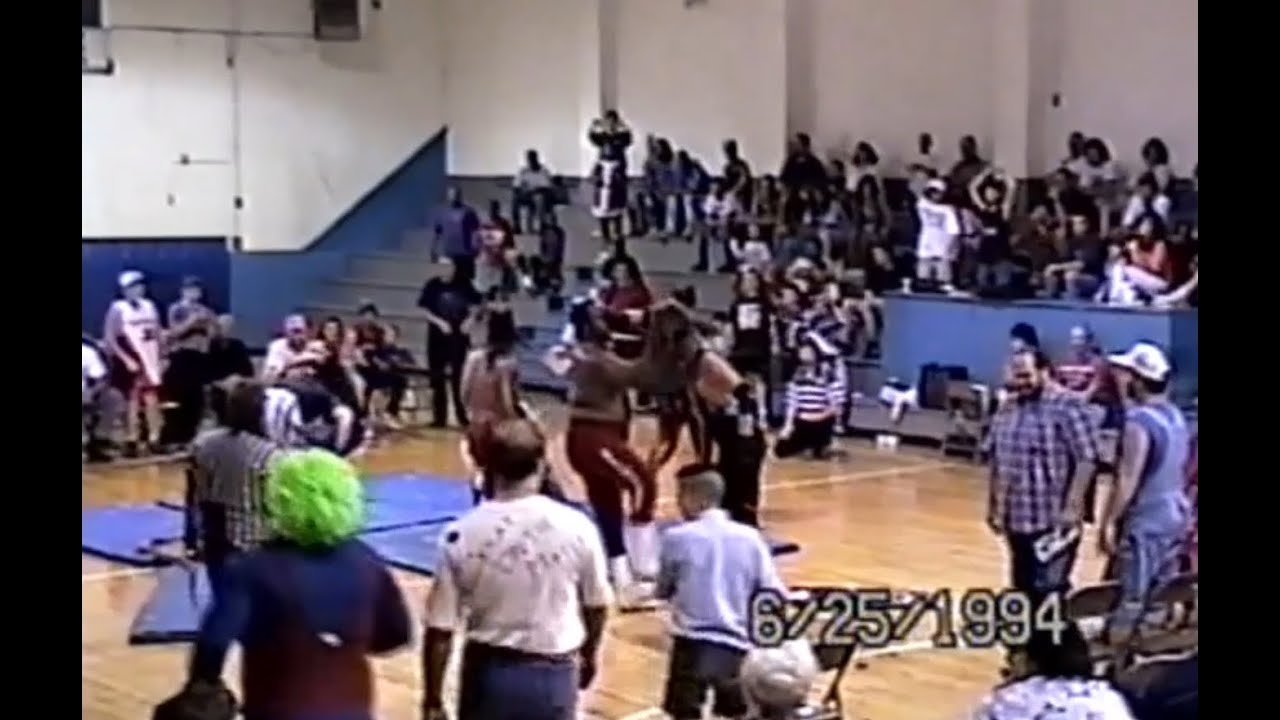 No Ring Hardcore Match: Crusher Bones vs. Rated X (UWF) - YouTube