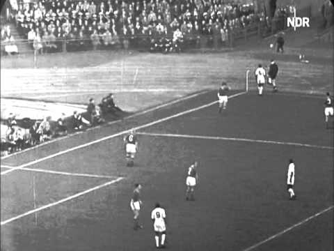 SV Hamburgo 3x3 Santos 20/10/1962 - Estádio Municipal de Hamburgo(jogo completo)