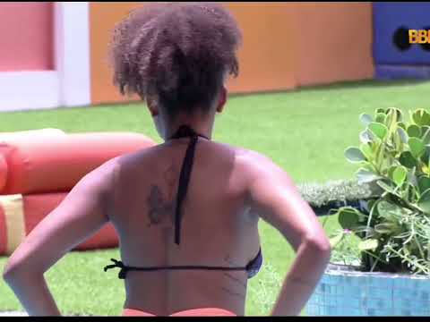 #bbb22 jessi e Larissa tomando banho de sol