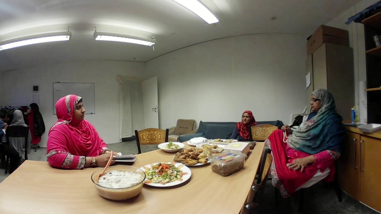 Midnight Prayer: A Journey Through Ramadan in Iceland 360 - YouTube