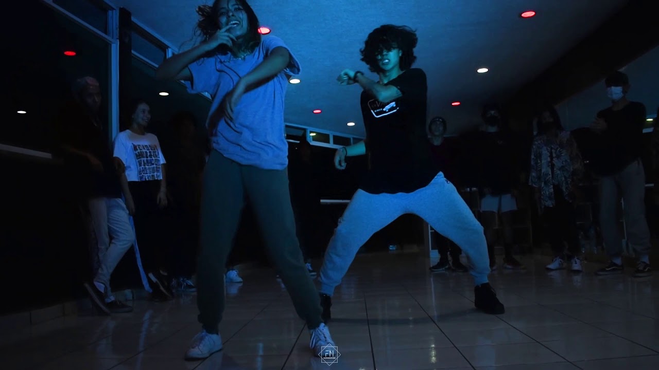 BESALO - El Alfa ft. Rauw Alejandro Coreography by Andrea Galván - YouTube