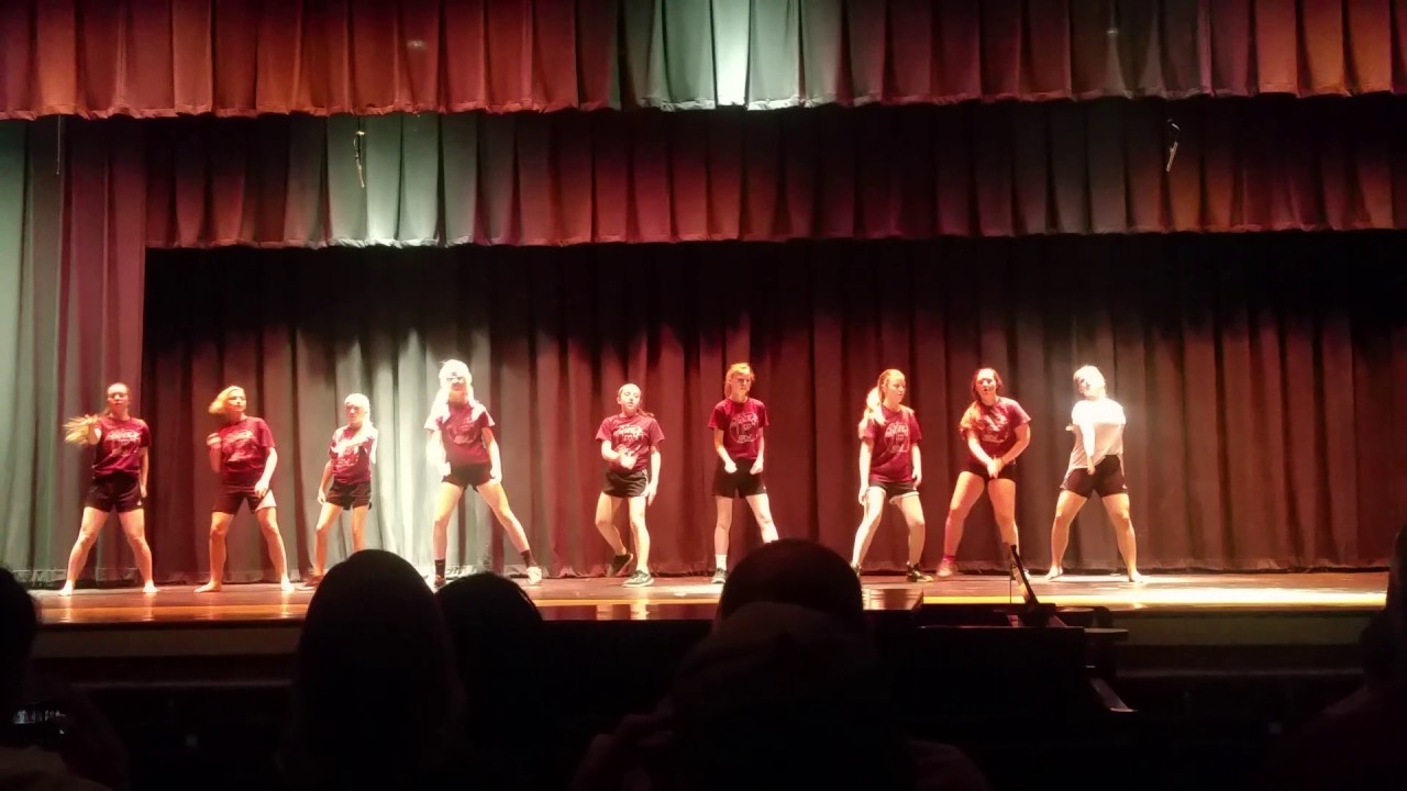 NRW Middle School Talent Show 2017 #Freeshavocative - YouTube