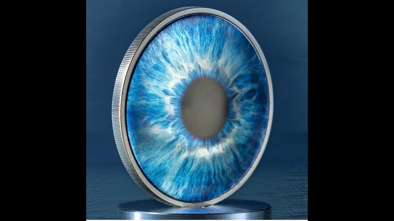 OCEAN BLUE colorEYEzed 1 oz. Silver Proof Coin $5 Palau 2022 - YouTube