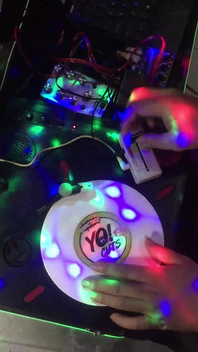 #64 Practicing Numark pt01 scratch - Portablist Indonesia - YouTube