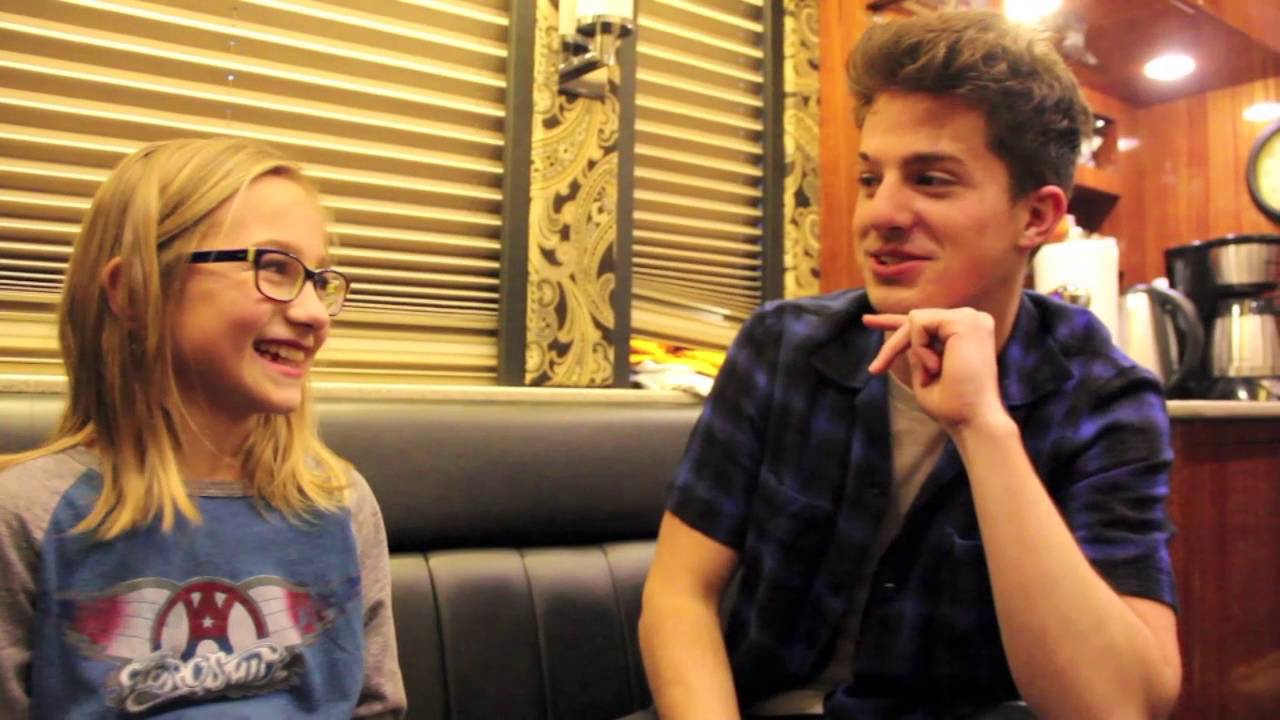Kids Interview Bands - Charlie Puth - YouTube
