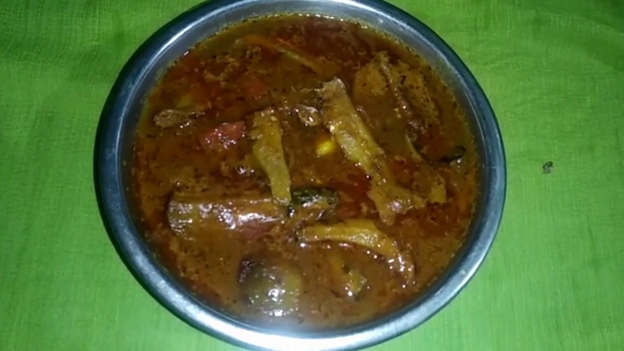 Netthili Karuvatu Koyambu in Tamil ¶¶ மண்சட்டி நெத்திலி கருவாட்டு ...